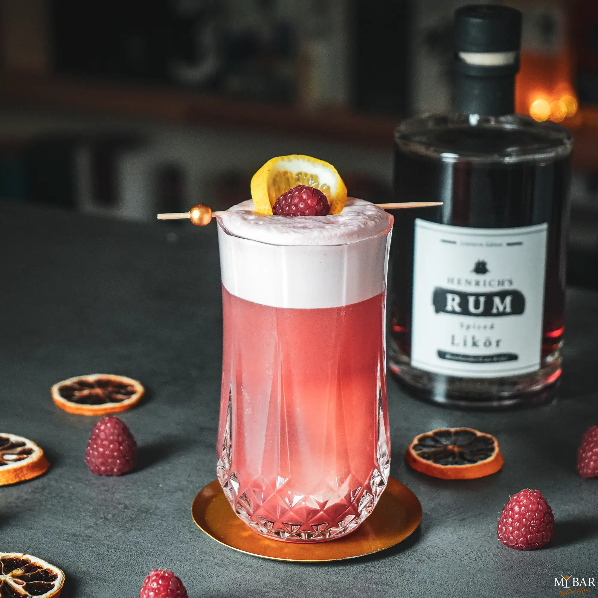RED SPICY AND FIZZY – MyBar by David Gran